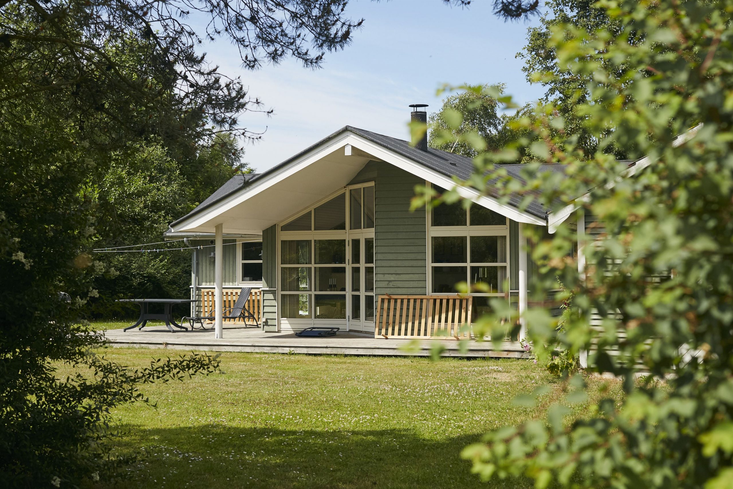 Så billig er brændeovn i sommerhuset - Boligsiden Nyheder